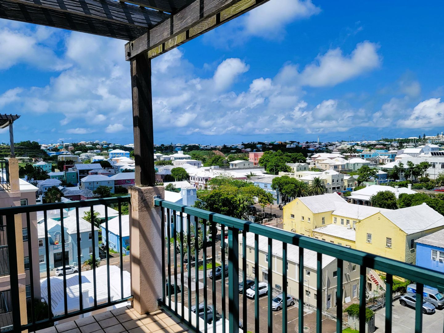 Atlantis Penthouse - City of Hamilton